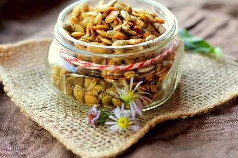 Spicy Maple Roasted Pumpkin Seeds - Butternut Mountain Farm